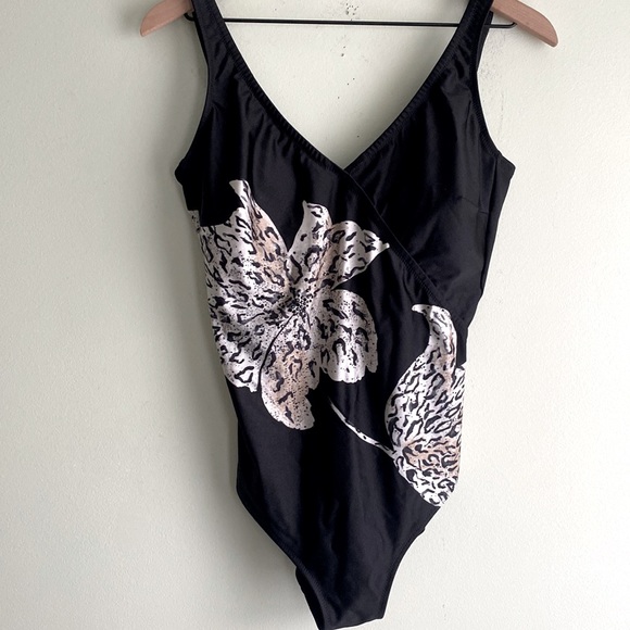 Gottex | Swim | Vintage Gottex One Piece Black Floral Animal Print ...